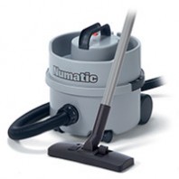Numatic professionele stofzuigers *** www.schoonmaakmachinesonline.nl
